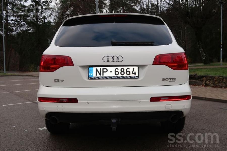 White Audi Q7 2009 in Ogre, with an engine capacity of 3.00 L and mileage of 355 thousand km for 8220 €, photo 4 on AUTOMOTO.COM.LV