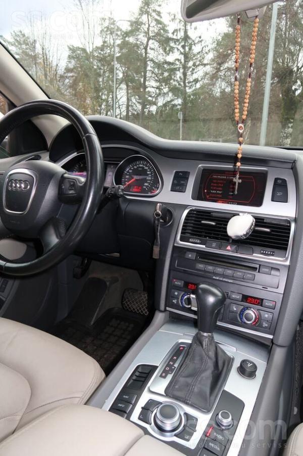 Balts Audi Q7 2009 Ogre, ar dzinēja tilpumu 3.00 L un nobraukumu 355 tūkst. km par 8220 €, foto 9 vietnē AUTOMOTO.COM.LV