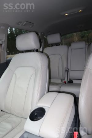 White Audi Q7 2009 in Ogre, with an engine capacity of 3.00 L and mileage of 355 thousand km for 8220 €, photo 11 on AUTOMOTO.COM.LV