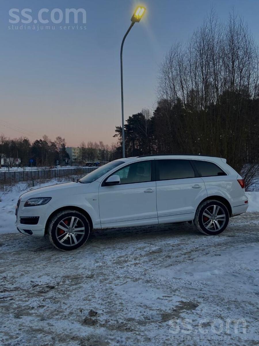 Balts Audi Q7 2009 Rīga, ar dzinēja tilpumu 3.00 L un nobraukumu 305 tūkst. km par 10500 €, foto 10 vietnē AUTOMOTO.COM.LV