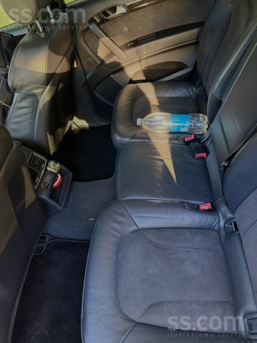 Balts Audi Q7 2009 Rīga, ar dzinēja tilpumu 3.00 L un nobraukumu 305 tūkst. km par 10500 €, foto 14 vietnē AUTOMOTO.COM.LV