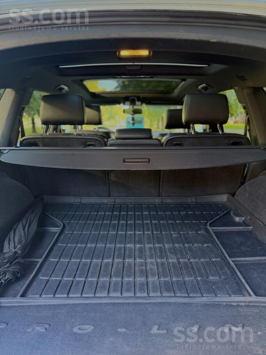 Balts Audi Q7 2009 Rīga, ar dzinēja tilpumu 3.00 L un nobraukumu 305 tūkst. km par 10500 €, foto 18 vietnē AUTOMOTO.COM.LV