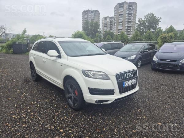 Balts Audi Q7 2010 Rīga, ar dzinēja tilpumu 3.00 L un nobraukumu 228 tūkst. km par 10990 €, foto 2 vietnē AUTOMOTO.COM.LV