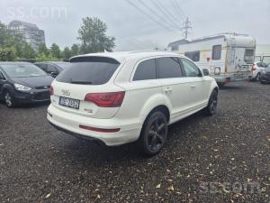 Balts Audi Q7 2010 Rīga, ar dzinēja tilpumu 3.00 L un nobraukumu 228 tūkst. km par 10990 €, foto 4 vietnē AUTOMOTO.COM.LV