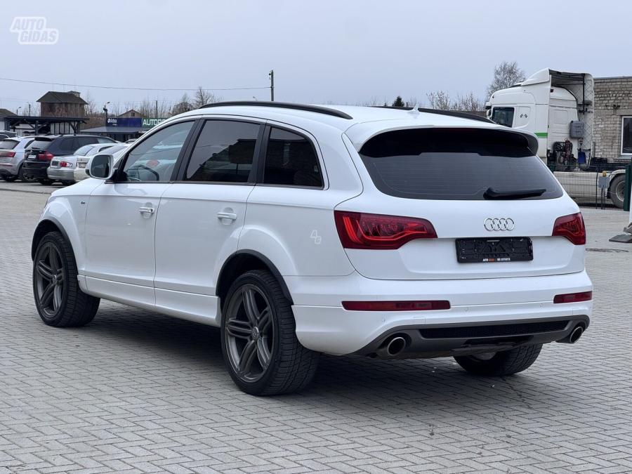 White Audi Q7 2010 in Kretinga, with an engine capacity of 3.00 L and mileage of 313 thousand km for 11500 €, photo 7 on AUTOMOTO.COM.LV