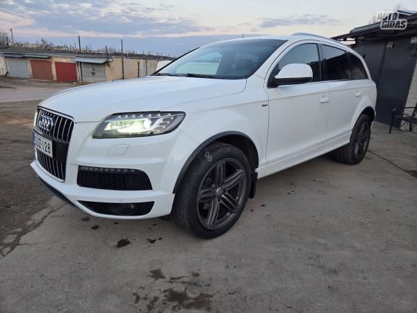 White Audi Q7 2010 in Jonava, with an engine capacity of 3.00 L and mileage of 247 thousand km for 7999 €, photo 1 on AUTOMOTO.COM.LV