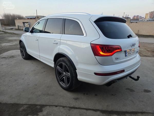 White Audi Q7 2010 in Jonava, with an engine capacity of 3.00 L and mileage of 247 thousand km for 7999 €, photo 4 on AUTOMOTO.COM.LV
