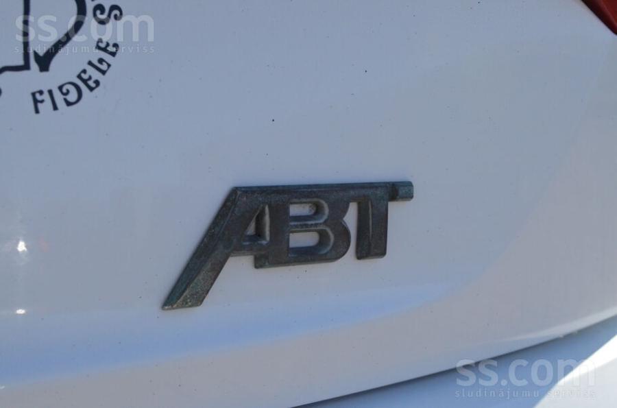 Balts Audi Q7 2010 Ventspils, ar dzinēja tilpumu 3.00 L un nobraukumu 299 tūkst. km par 12000 €, foto 4 vietnē AUTOMOTO.COM.LV