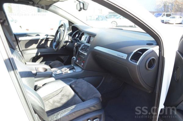 White Audi Q7 2010 in Ventspils, with an engine capacity of 3.00 L and mileage of 299 thousand km for 12000 €, photo 7 on AUTOMOTO.COM.LV