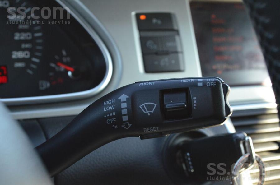 Balts Audi Q7 2010 Ventspils, ar dzinēja tilpumu 3.00 L un nobraukumu 299 tūkst. km par 12000 €, foto 15 vietnē AUTOMOTO.COM.LV