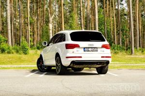 White Audi Q7 2010 in Riga, with an engine capacity of 3.00 L and mileage of 236 thousand km for 8990 €, photo 8 on AUTOMOTO.COM.LV