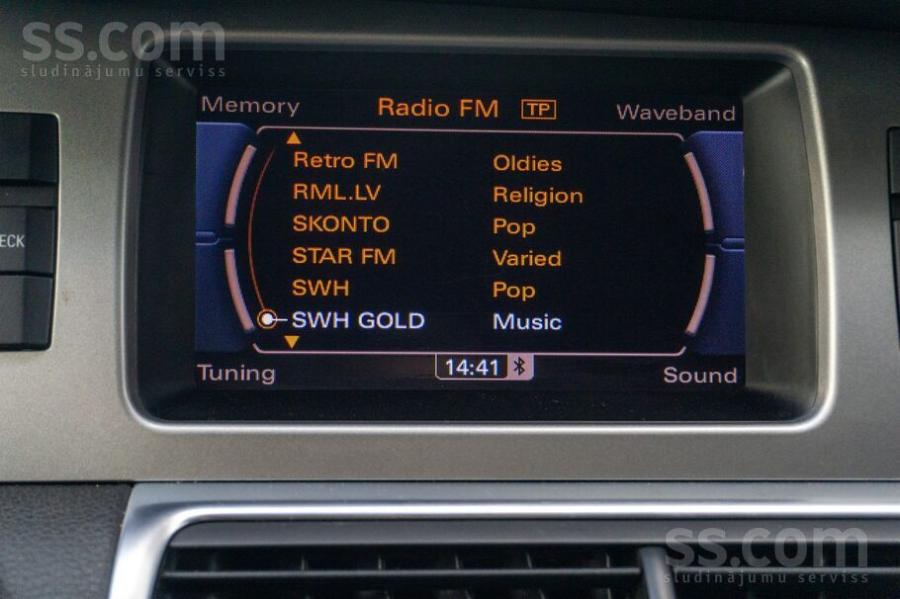 White Audi Q7 2010 in Riga, with an engine capacity of 3.00 L and mileage of 236 thousand km for 8990 €, photo 19 on AUTOMOTO.COM.LV
