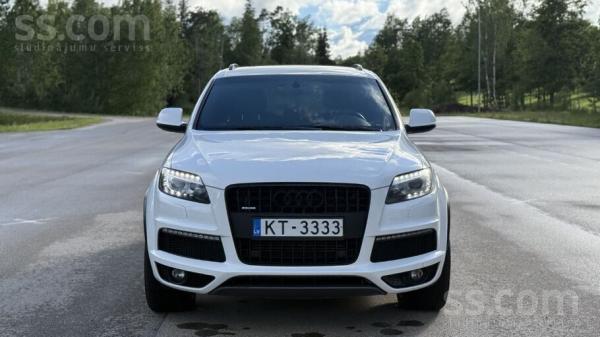 Balts Audi Q7 2010 Madona, ar dzinēja tilpumu 3.00 L un nobraukumu 301 tūkst. km par 13390 €, foto 1 vietnē AUTOMOTO.COM.LV