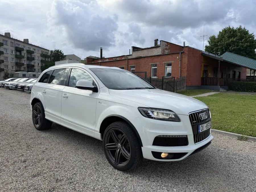 Balts Audi Q7 2010 Ventspils, ar dzinēja tilpumu 3.00 L un nobraukumu 299 tūkst. km par 10990 €, foto 4 vietnē AUTOMOTO.COM.LV