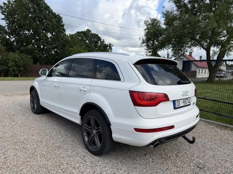 Balts Audi Q7 2010 Ventspils, ar dzinēja tilpumu 3.00 L un nobraukumu 299 tūkst. km par 10990 €, foto 7 vietnē AUTOMOTO.COM.LV