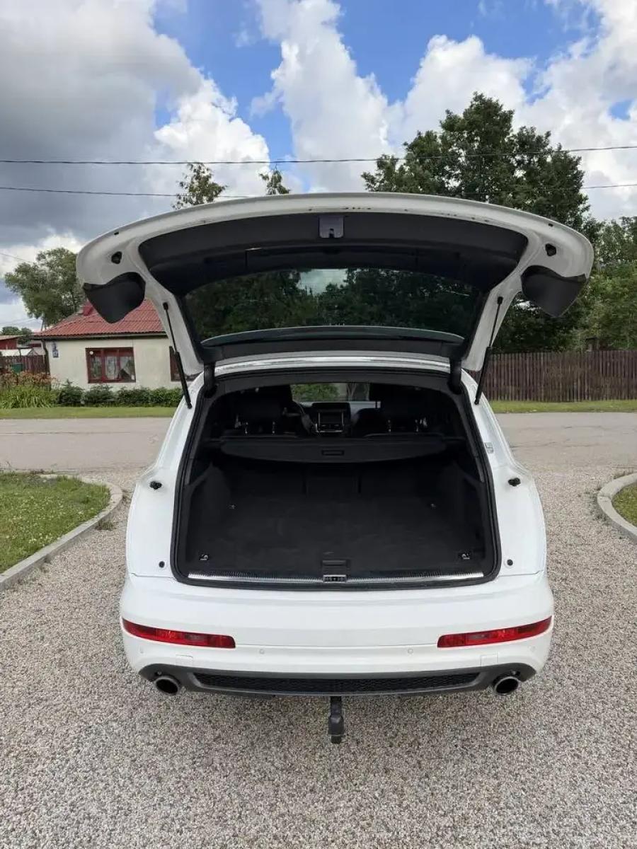 Balts Audi Q7 2010 Ventspils, ar dzinēja tilpumu 3.00 L un nobraukumu 299 tūkst. km par 10990 €, foto 10 vietnē AUTOMOTO.COM.LV