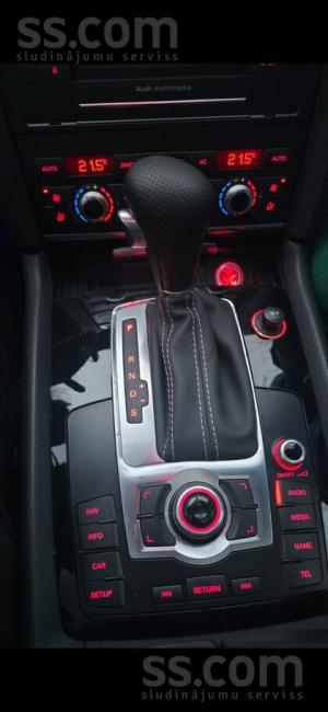 Balts Audi Q7 2010 Talsi, ar dzinēja tilpumu 4.20 L un nobraukumu 0 tūkst. km par 9700 €, foto 12 vietnē AUTOMOTO.COM.LV