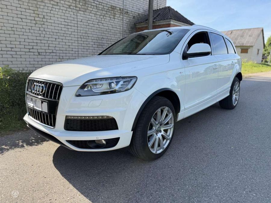 White Audi Q7 2010 in Druskininkai, with an engine capacity of 2.97 L and mileage of 526 thousand km for 8500 €, photo 1 on AUTOMOTO.COM.LV