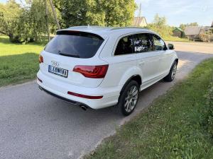 White Audi Q7 2010 in Druskininkai, with an engine capacity of 2.97 L and mileage of 526 thousand km for 8500 €, photo 12 on AUTOMOTO.COM.LV