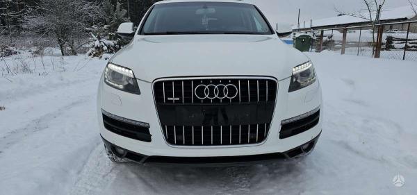 White Audi Q7 2011 in Ukmerge, with an engine capacity of 3.00 L and mileage of 261 thousand km for 10200 €, photo 1 on AUTOMOTO.COM.LV