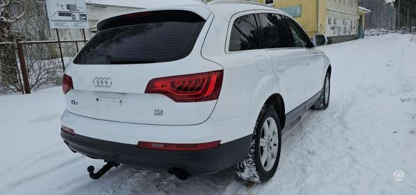 White Audi Q7 2011 in Ukmerge, with an engine capacity of 3.00 L and mileage of 261 thousand km for 10200 €, photo 8 on AUTOMOTO.COM.LV