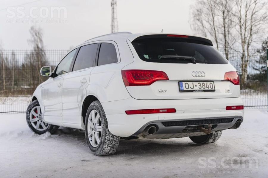 Balts Audi Q7 2011 Rīga, ar dzinēja tilpumu 3.00 L un nobraukumu 311 tūkst. km par 15690 €, foto 4 vietnē AUTOMOTO.COM.LV