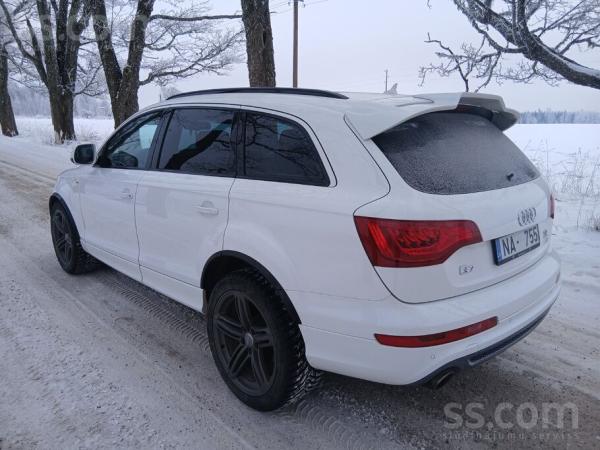 White Audi Q7 2011 in Valka, with an engine capacity of 3.00 L and mileage of 423 thousand km for 14000 €, photo 4 on AUTOMOTO.COM.LV