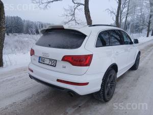White Audi Q7 2011 in Valka, with an engine capacity of 3.00 L and mileage of 423 thousand km for 14000 €, photo 5 on AUTOMOTO.COM.LV