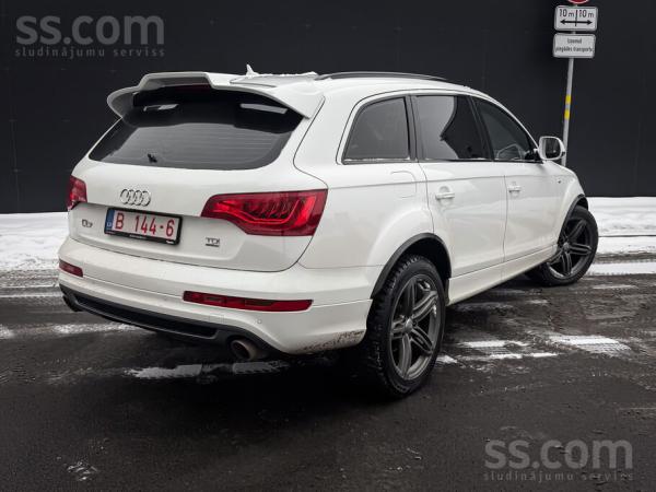White Audi Q7 2011 in Jelgava, with an engine capacity of 3.00 L and mileage of 420 thousand km for 10995 €, photo 6 on AUTOMOTO.COM.LV