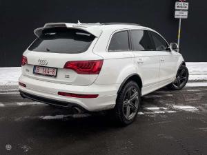 Balts Audi Q7 2011 Jelgava, ar dzinēja tilpumu 2.97 L un nobraukumu 390 tūkst. km par 10700 €, foto 6 vietnē AUTOMOTO.COM.LV