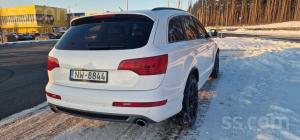 Balts Audi Q7 2011 Ogre, ar dzinēja tilpumu 4.20 L un nobraukumu 202 tūkst. km par 12350 €, foto 5 vietnē AUTOMOTO.COM.LV