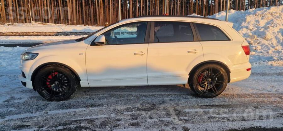 Balts Audi Q7 2011 Ogre, ar dzinēja tilpumu 4.20 L un nobraukumu 202 tūkst. km par 12350 €, foto 7 vietnē AUTOMOTO.COM.LV
