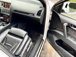 Balts Audi Q7 2011 Ogre, ar dzinēja tilpumu 4.20 L un nobraukumu 202 tūkst. km par 12350 €, foto 15 vietnē AUTOMOTO.COM.LV