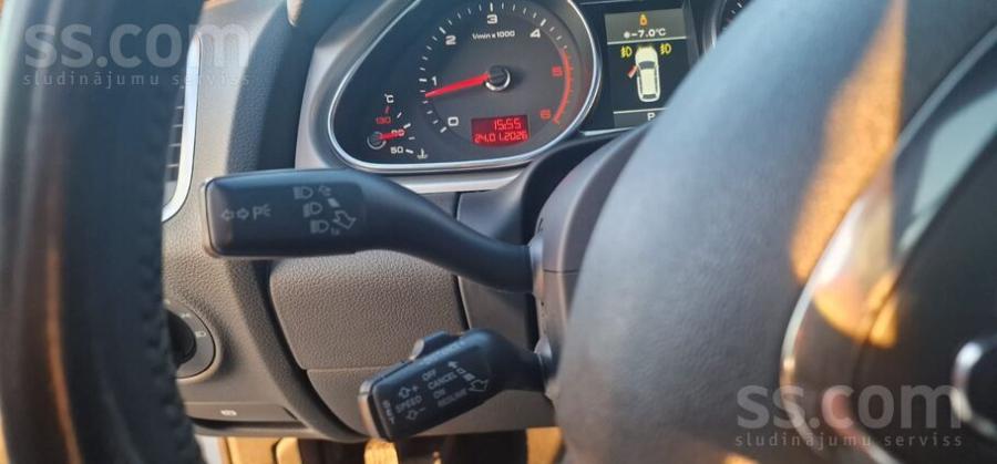 Balts Audi Q7 2011 Ogre, ar dzinēja tilpumu 4.20 L un nobraukumu 202 tūkst. km par 12350 €, foto 16 vietnē AUTOMOTO.COM.LV
