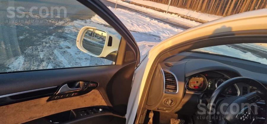 Balts Audi Q7 2011 Ogre, ar dzinēja tilpumu 4.20 L un nobraukumu 202 tūkst. km par 12350 €, foto 17 vietnē AUTOMOTO.COM.LV