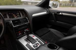 Белый Ауди Ку 7 2011 в Рига, объемом двигателя 3.00 л и пробегом 279 тыс. км за 13900 €, фото 12 на AUTOMOTO.COM.LV
