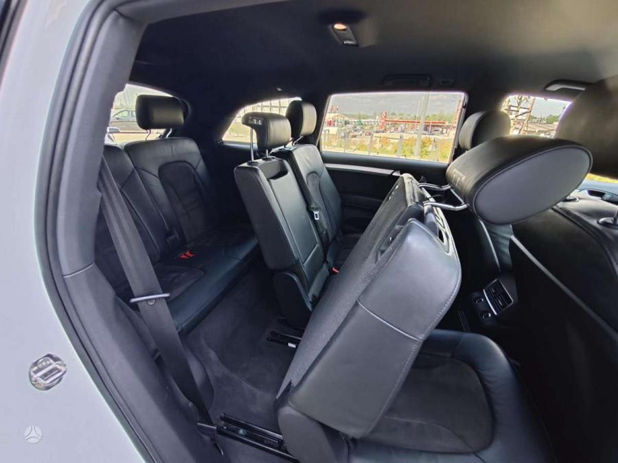 White Audi Q7 2011 in Vilnius, with an engine capacity of 2.97 L and mileage of 274 thousand km for 10600 €, photo 29 on AUTOMOTO.COM.LV