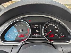 White Audi Q7 2011 in Vilnius, with an engine capacity of 2.97 L and mileage of 274 thousand km for 10600 €, photo 33 on AUTOMOTO.COM.LV