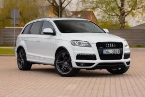 White Audi Q7 2011 in Jelgava, with an engine capacity of 3.00 L and mileage of 279 thousand km for 6000 €, photo 3 on AUTOMOTO.COM.LV