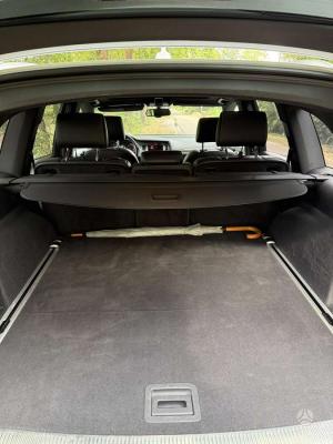 White Audi Q7 2011 in Panevezys, with an engine capacity of 5.93 L and mileage of 274 thousand km for 18500 €, photo 13 on AUTOMOTO.COM.LV