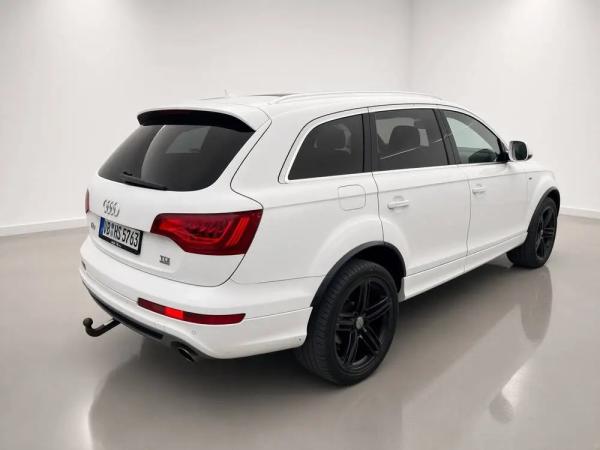 Balts Audi Q7 2011 Jūrmala, ar dzinēja tilpumu 3.00 L un nobraukumu 315 tūkst. km par 12950 €, foto 2 vietnē AUTOMOTO.COM.LV