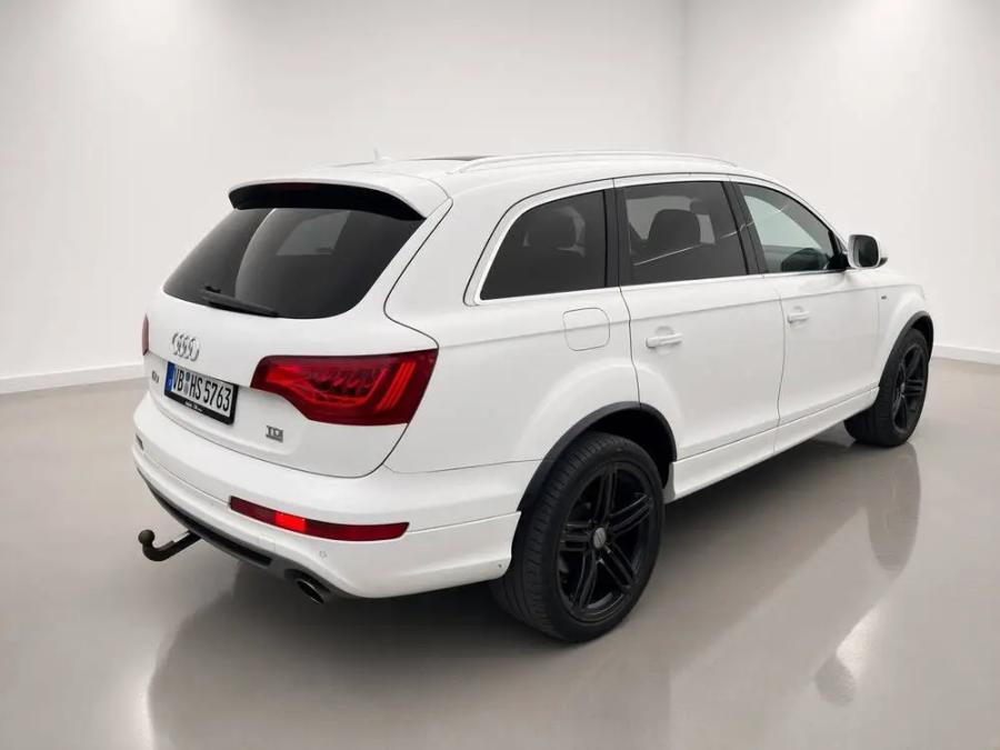 Balts Audi Q7 2011 Jūrmala, ar dzinēja tilpumu 3.00 L un nobraukumu 315 tūkst. km par 12950 €, foto 3 vietnē AUTOMOTO.COM.LV
