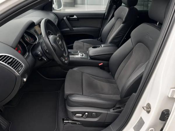Balts Audi Q7 2011 Jūrmala, ar dzinēja tilpumu 3.00 L un nobraukumu 315 tūkst. km par 12950 €, foto 3 vietnē AUTOMOTO.COM.LV