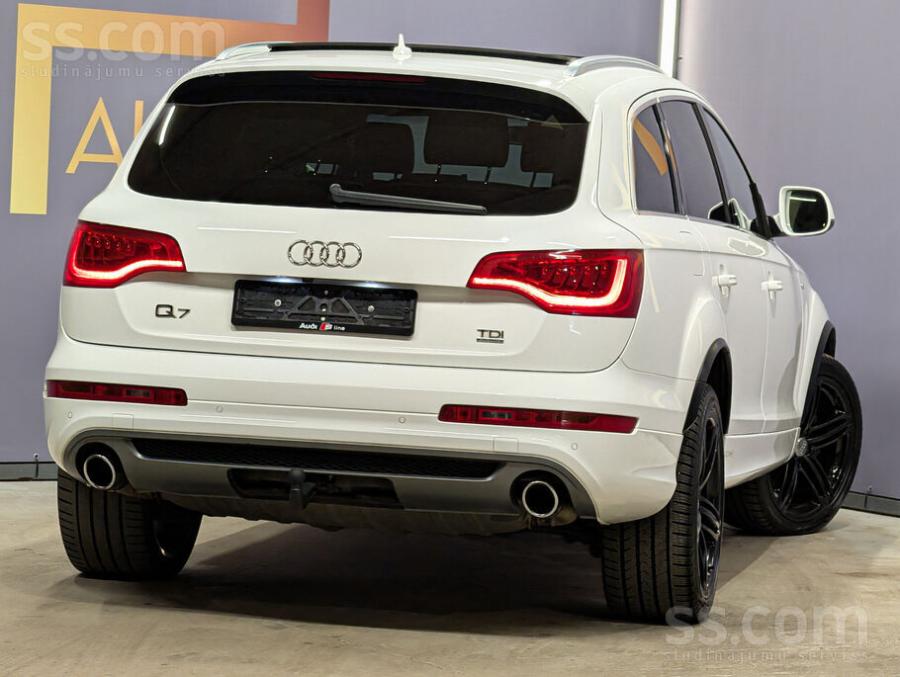 White Audi Q7 2011 in Jurmala, with an engine capacity of 3.00 L and mileage of 315 thousand km for 14950 €, photo 11 on AUTOMOTO.COM.LV