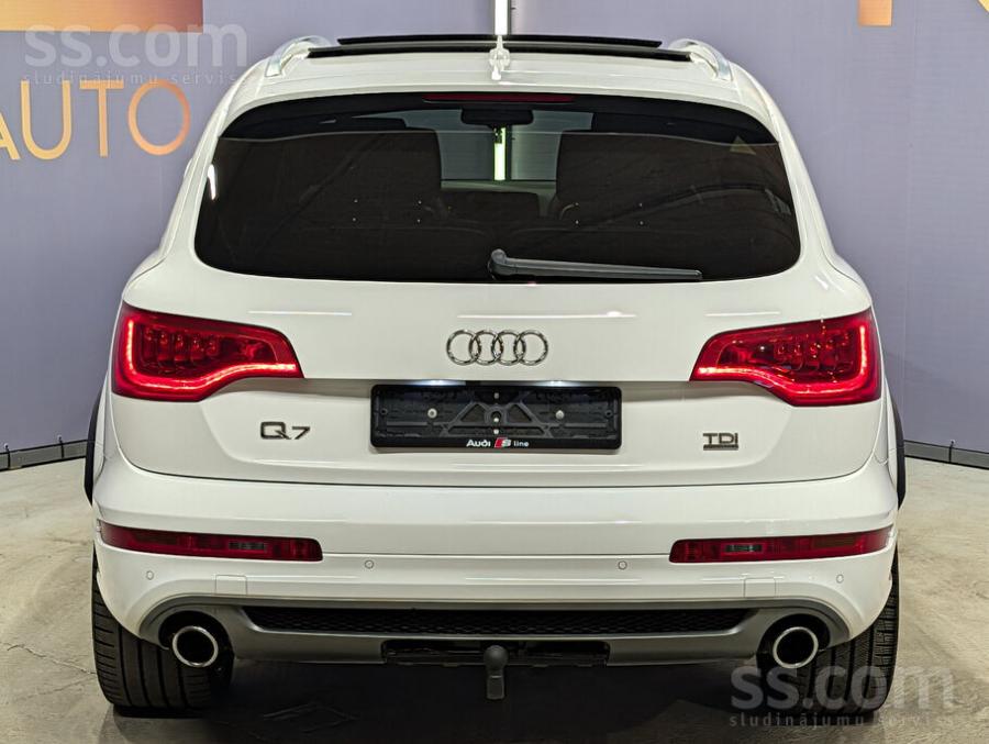 White Audi Q7 2011 in Jurmala, with an engine capacity of 3.00 L and mileage of 315 thousand km for 14950 €, photo 13 on AUTOMOTO.COM.LV