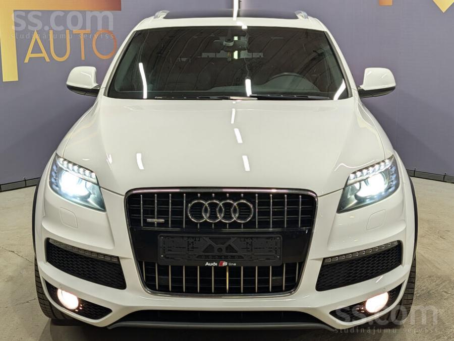 White Audi Q7 2011 in Jurmala, with an engine capacity of 3.00 L and mileage of 315 thousand km for 14950 €, photo 14 on AUTOMOTO.COM.LV
