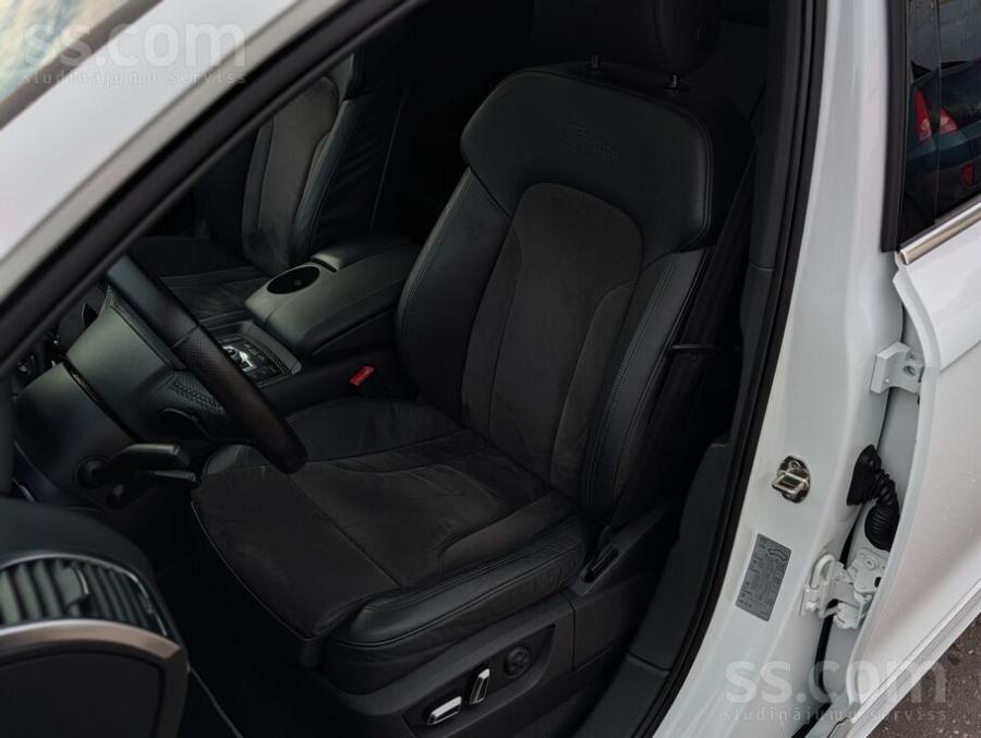 White Audi Q7 2011 in Jurmala, with an engine capacity of 3.00 L and mileage of 315 thousand km for 14950 €, photo 20 on AUTOMOTO.COM.LV