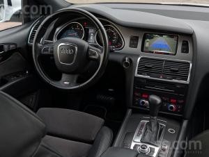 White Audi Q7 2011 in Jurmala, with an engine capacity of 3.00 L and mileage of 315 thousand km for 14950 €, photo 29 on AUTOMOTO.COM.LV