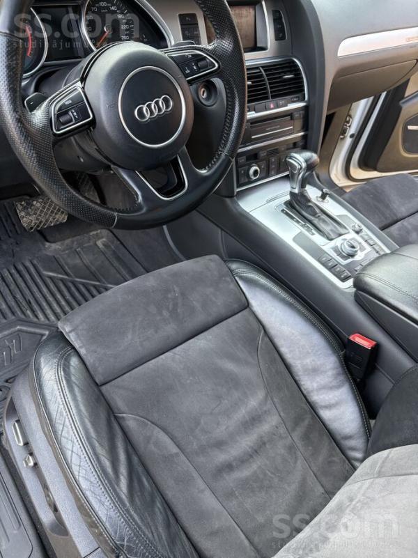 White Audi Q7 2012 in Kraslava, with an engine capacity of 3.00 L and mileage of 311 thousand km for 12000 €, photo 5 on AUTOMOTO.COM.LV