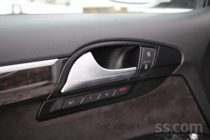 Balts Audi Q7 2012 Rīga, ar dzinēja tilpumu 3.00 L un nobraukumu 272 tūkst. km par 10950 €, foto 17 vietnē AUTOMOTO.COM.LV